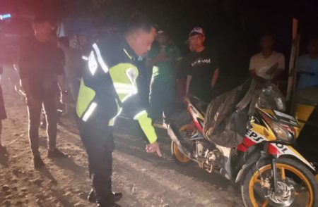 Pengendara Motor Meninggal Mendadak di Pinggir Jalan Bypass Krian – SIDOARJO TERKINI